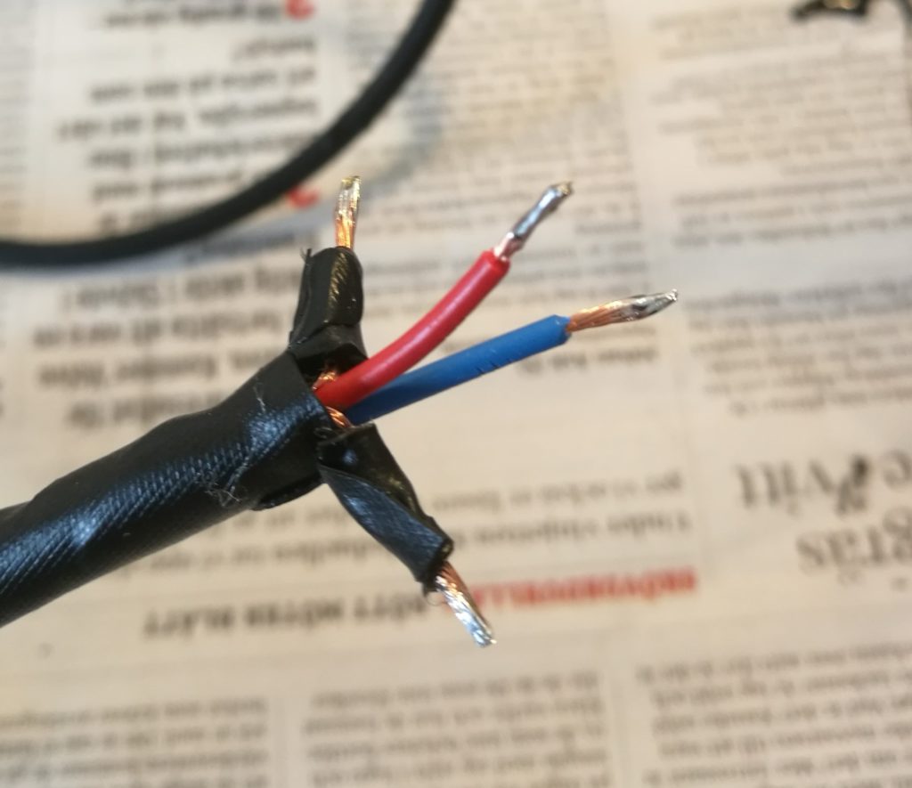 DIY Triangular Balanced Contact Microphone - Sonigon